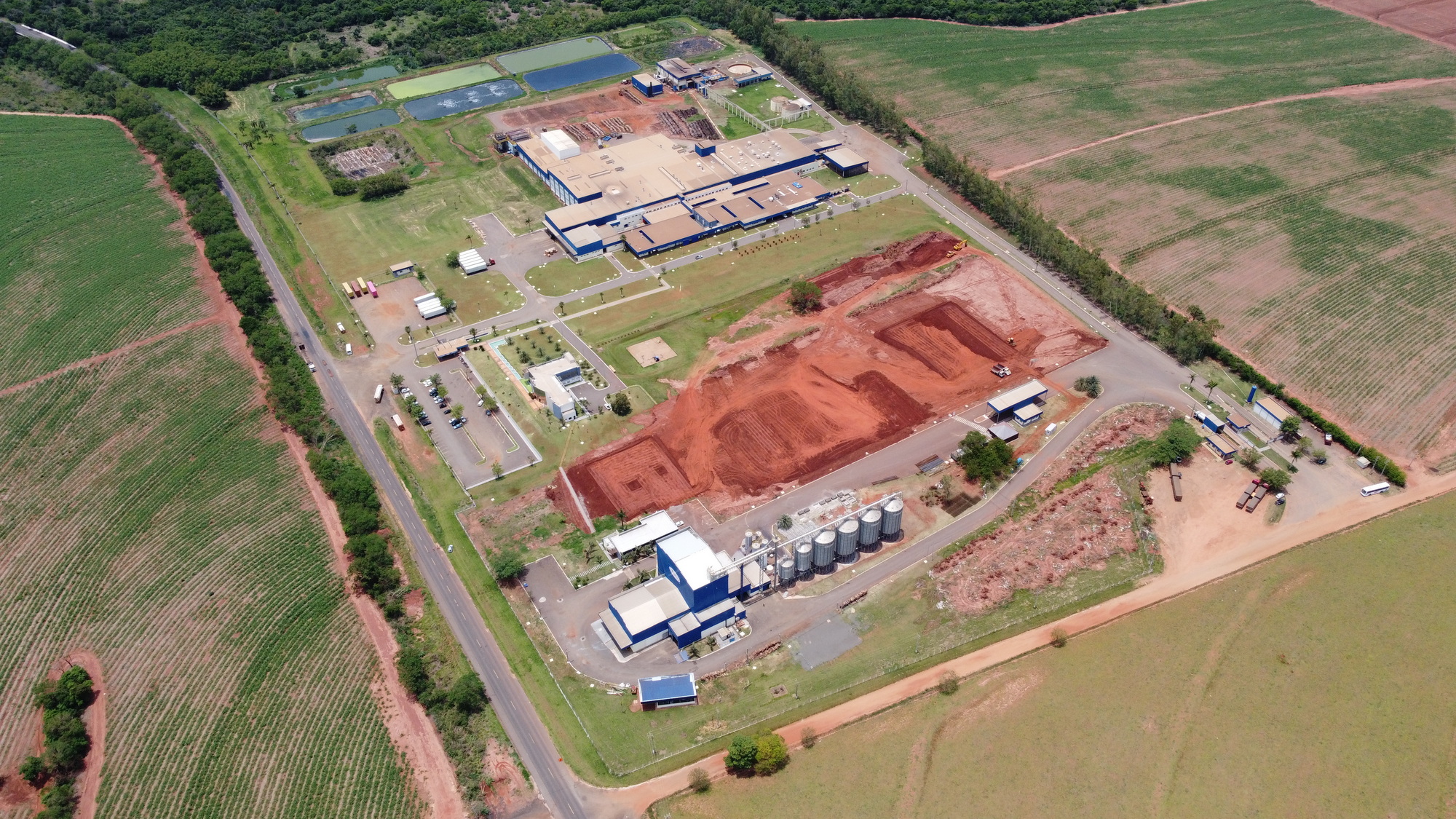 Cava - Engenharia e Obras Industriais | FABRICA DE RAÇÃO JBS - SANTO INÁCIO